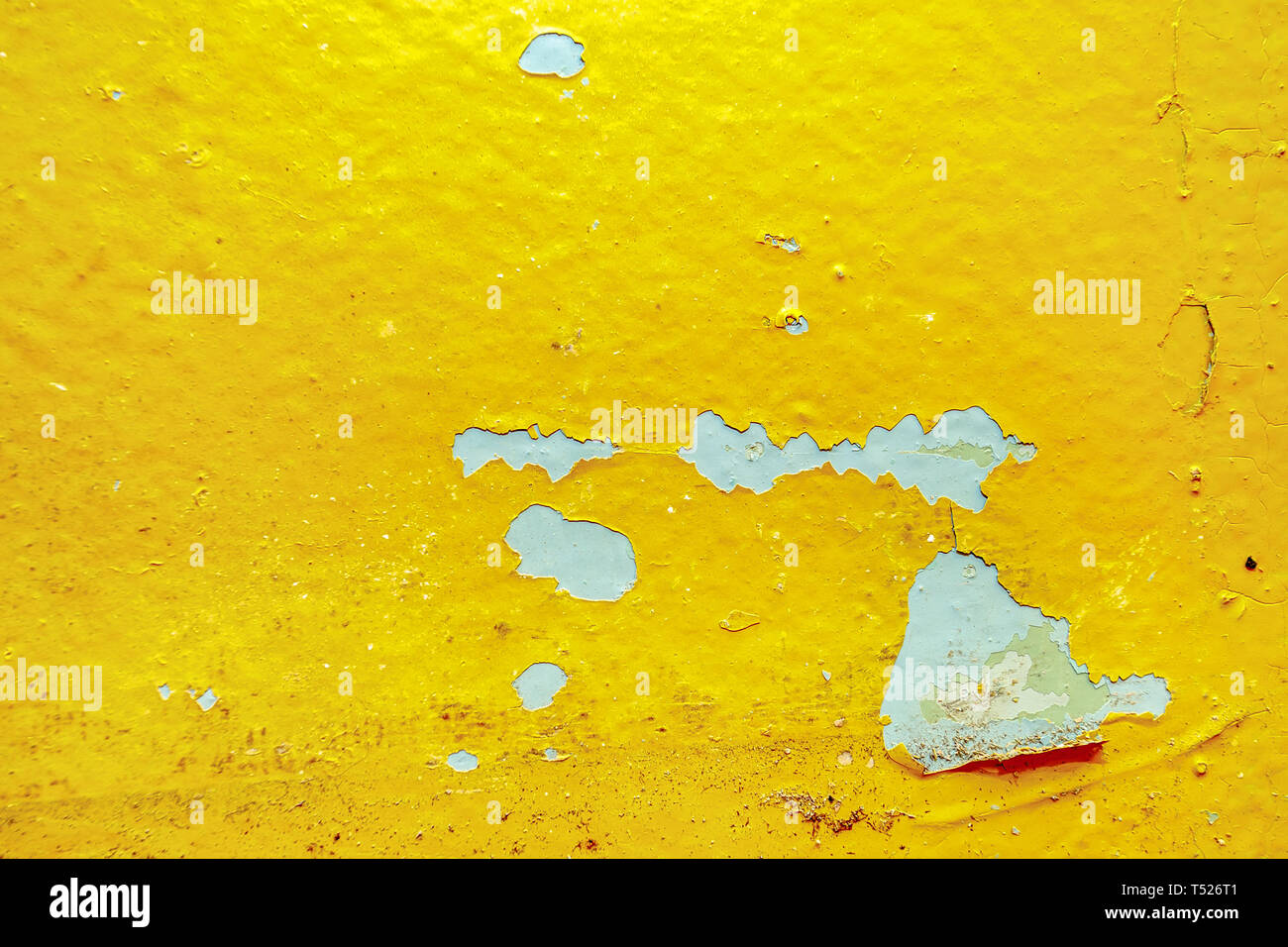 Peeling yellow paint on the wall Stock Photo - Alamy