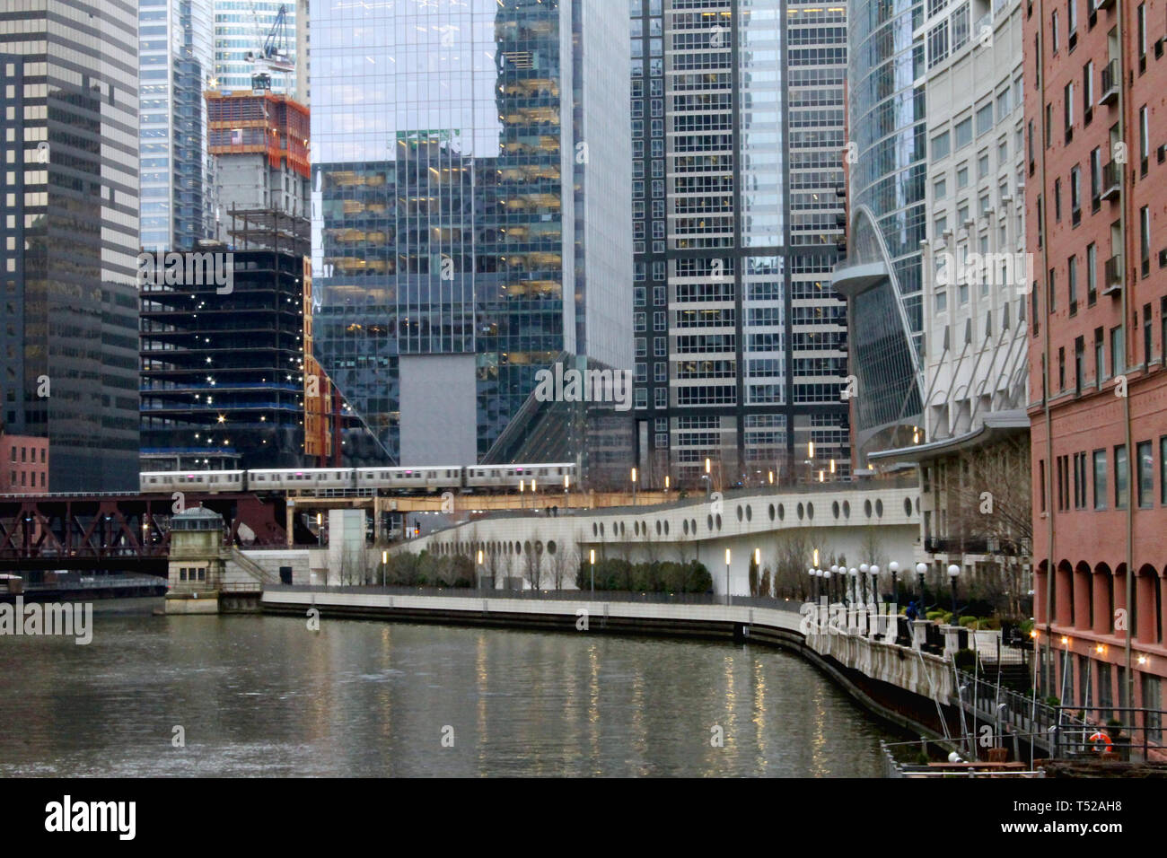 Buildings along the Chicago River at Wolf Point in the Loop, Chicago ...