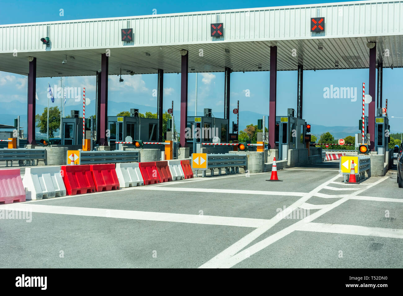 Cash toll booths hi-res stock photography and images - Alamy