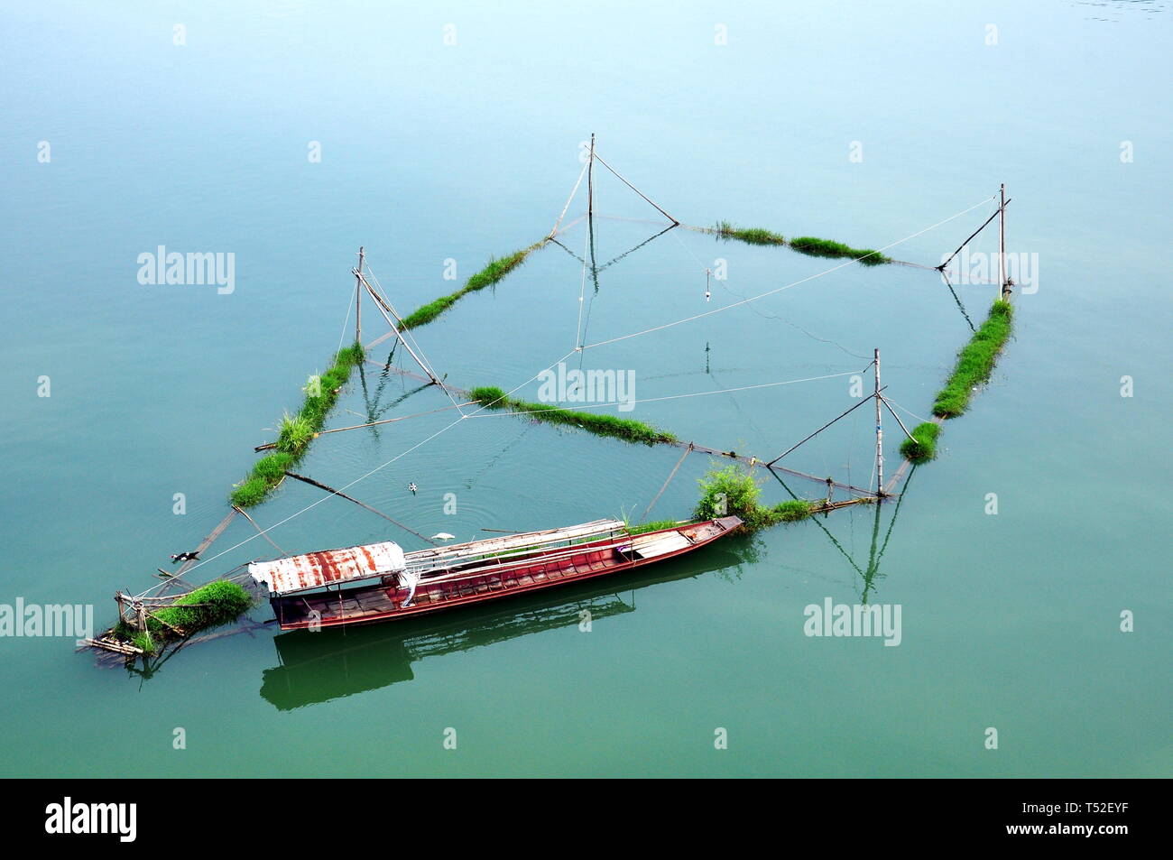 the boat and the fish raft Stock Photo - Alamy