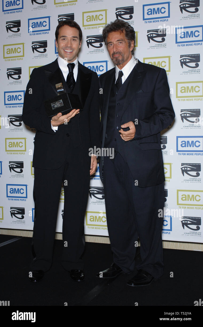 LOS ANGELES, CA. October 21, 2005: Actors AL PACINO (right) & JEREMY ...