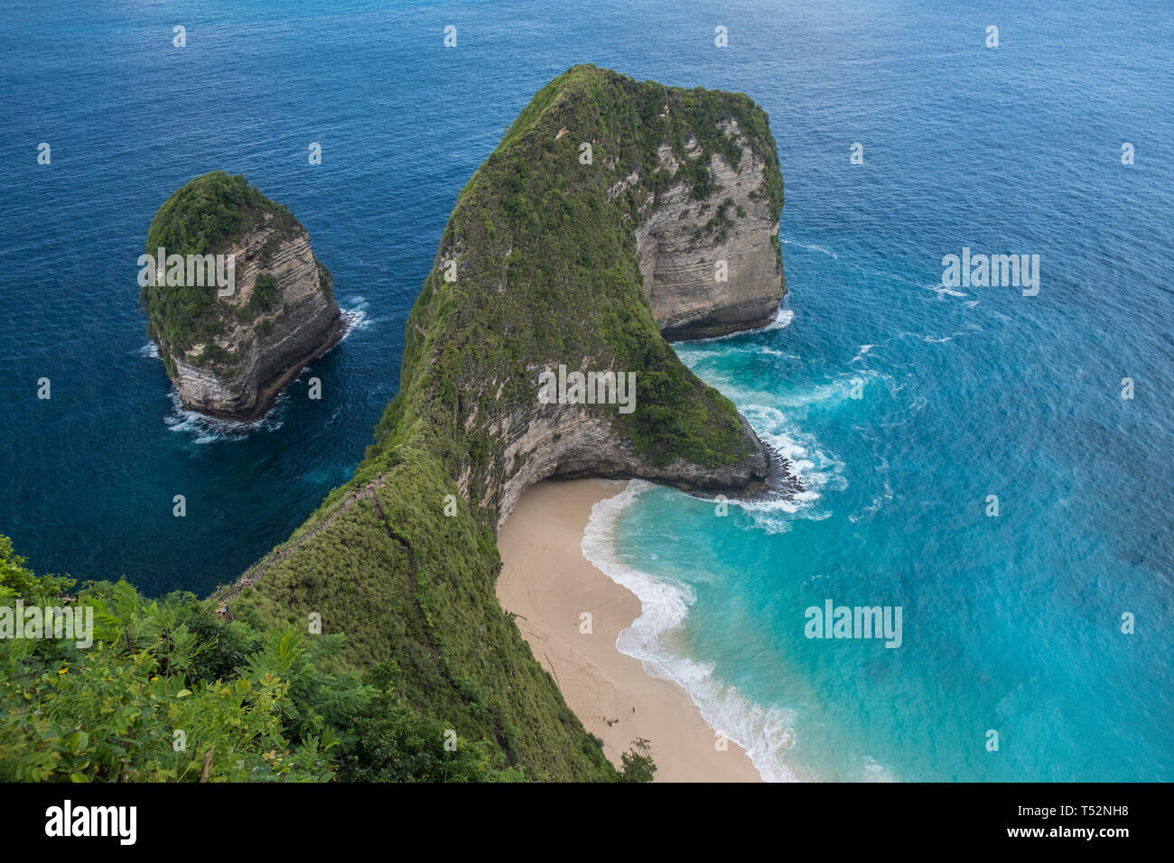 Kelingking Beach is a hidden beach in the village of Bunga Mekar, on ...