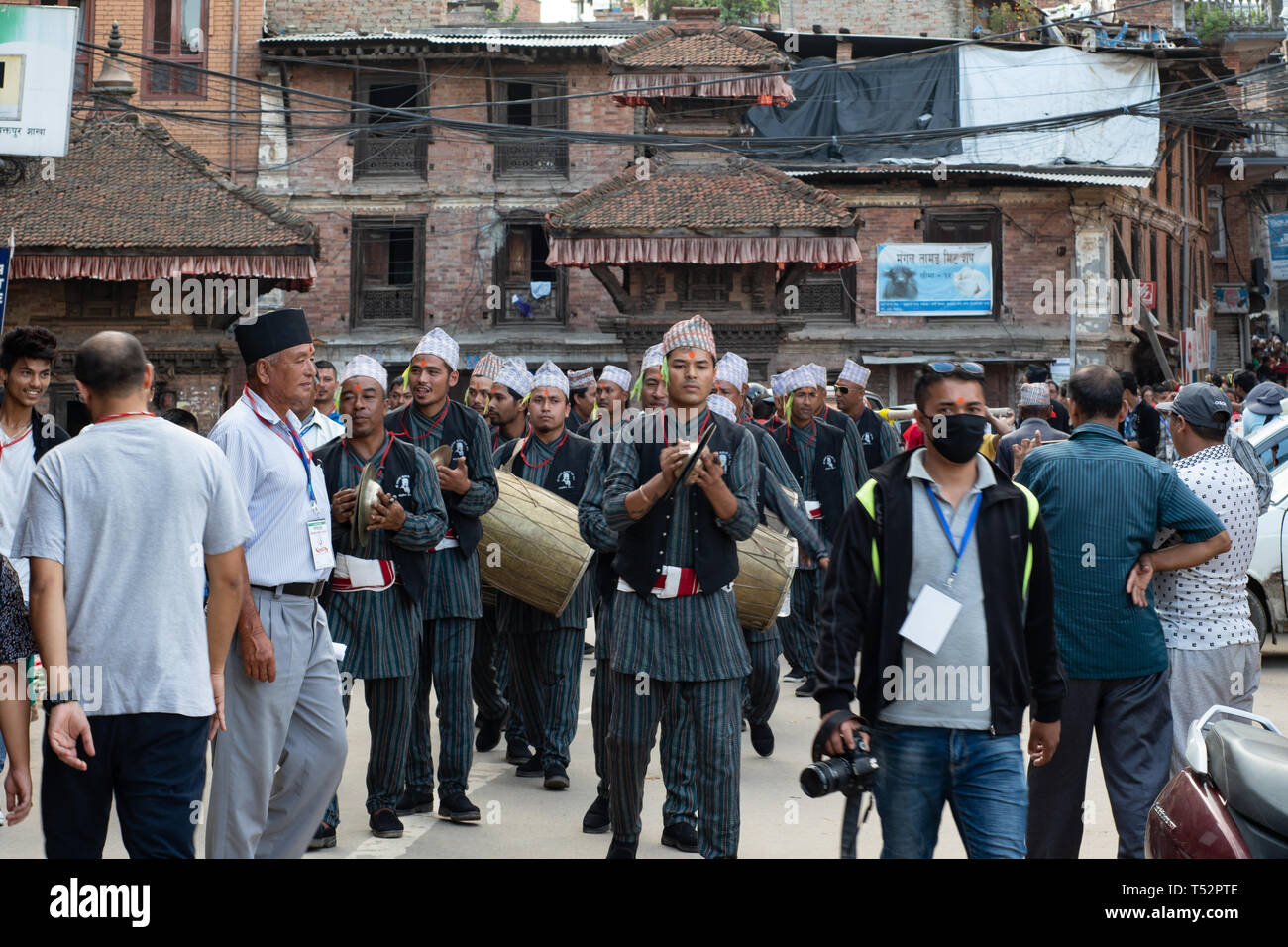 Men newari in traditional dress hi-res stock photography and images - Alamy