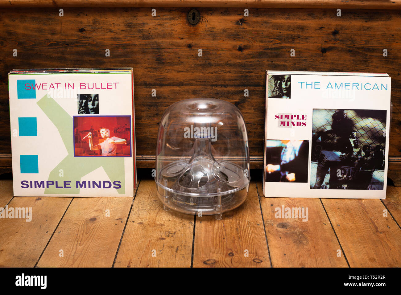 Simple minds artwork hi-res stock photography and images - Alamy