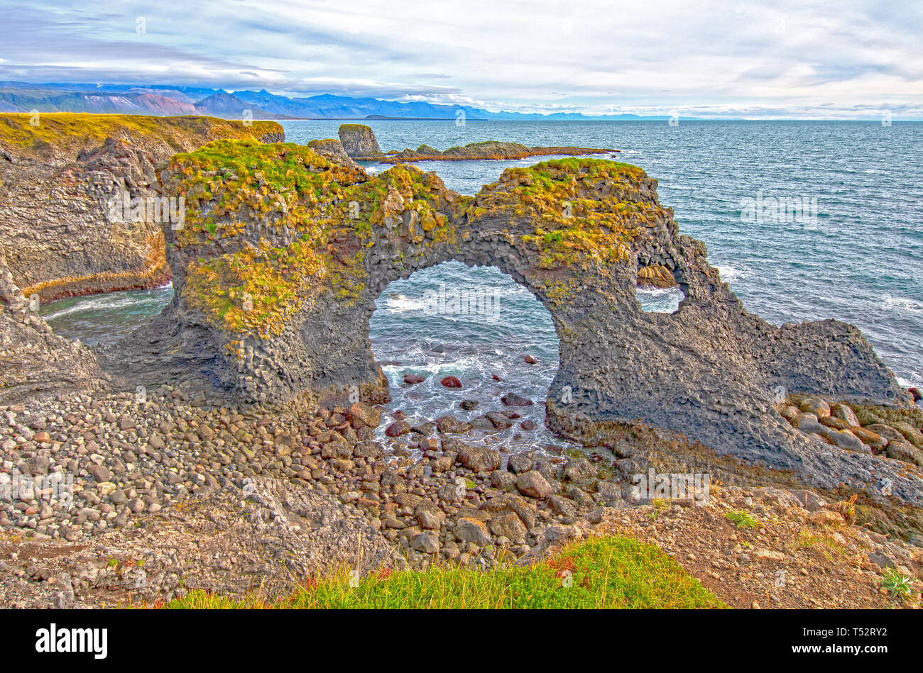Atlantic sea arch hi-res stock photography and images - Alamy