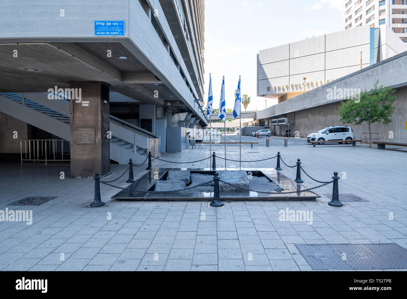 Israel, Tel Aviv-Yafo - 20 April 2019: Itzhak Rabin Memorial Stock ...