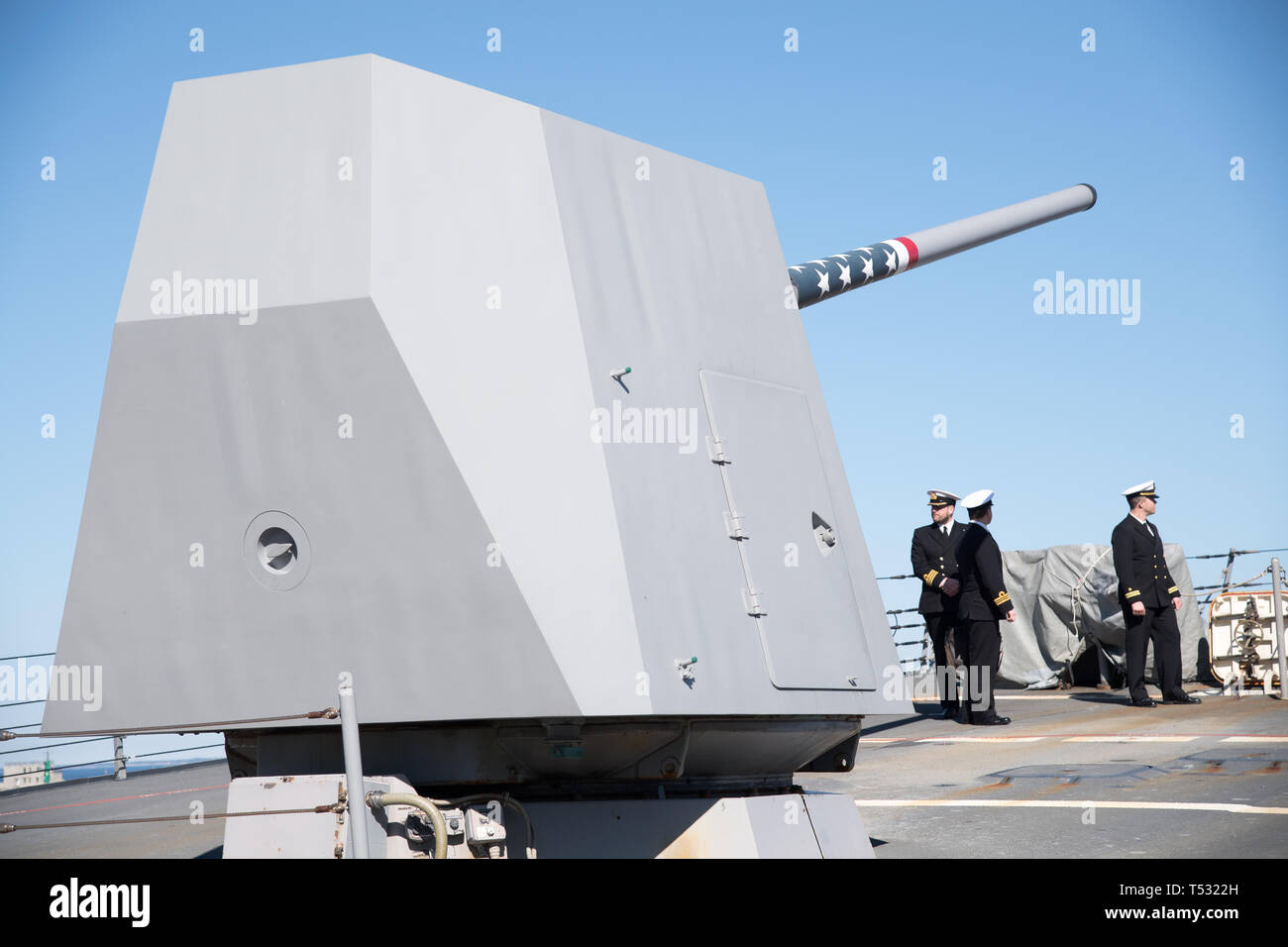 5"/54 caliber Mark 45 gun (127 mm) on US Navy Arleigh Burke-class ...