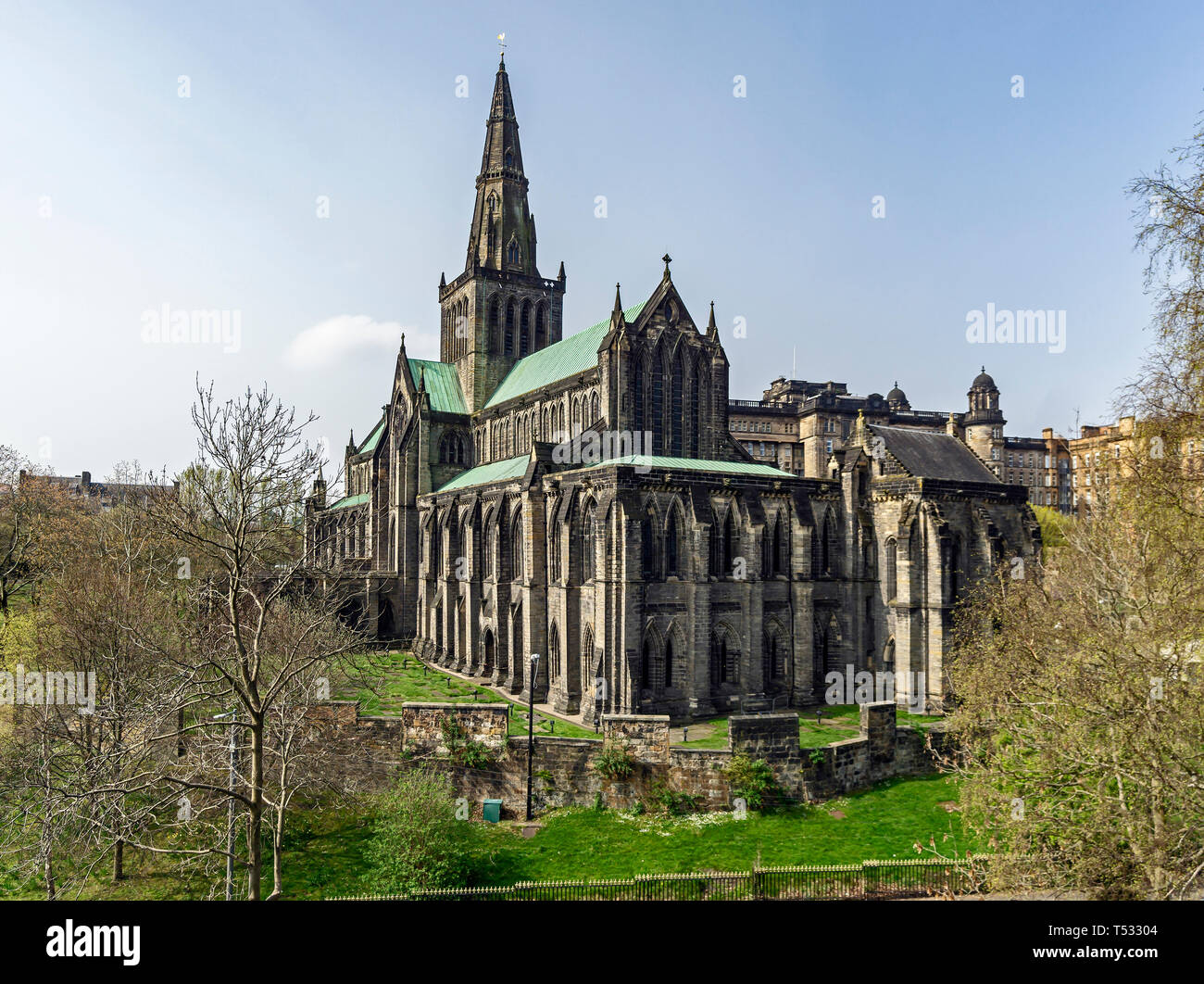 Glasgow cathedral scotland hi-res stock photography and images - Alamy