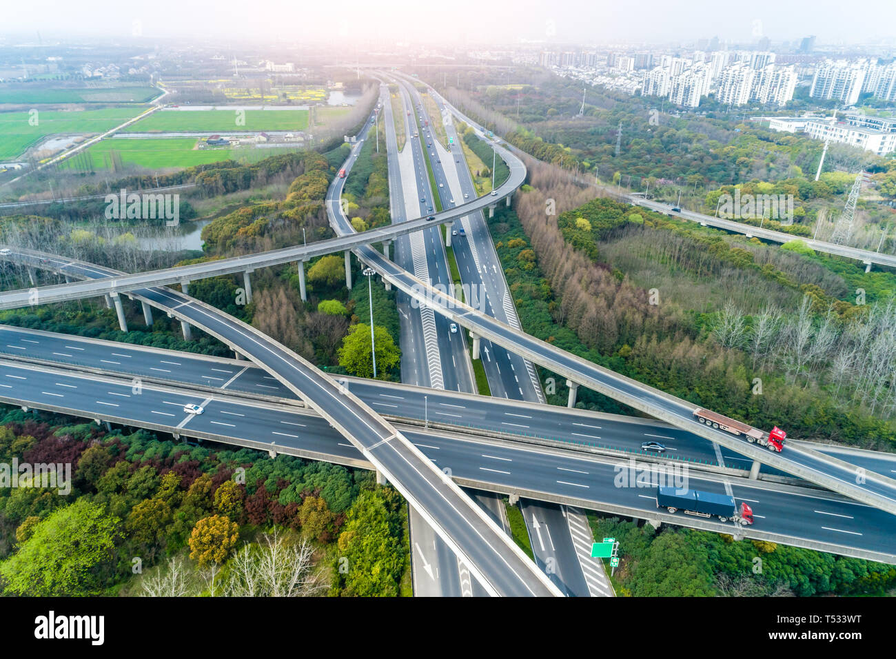 Freeway overpass highway transportation hi-res stock photography and ...