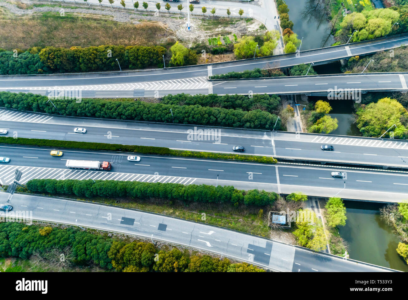 Overpass shanghai green hi-res stock photography and images - Alamy