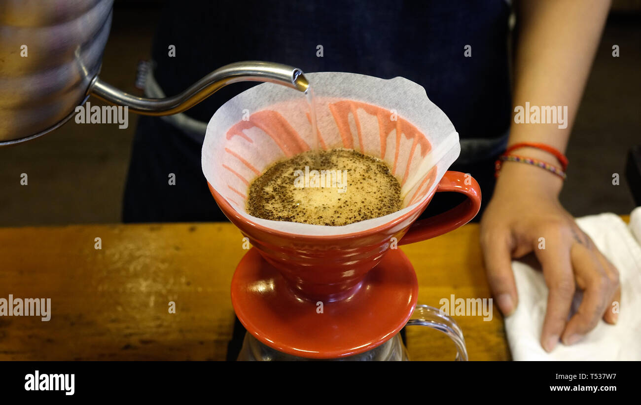 Specialty coffee brewing hi-res stock photography and images - Alamy