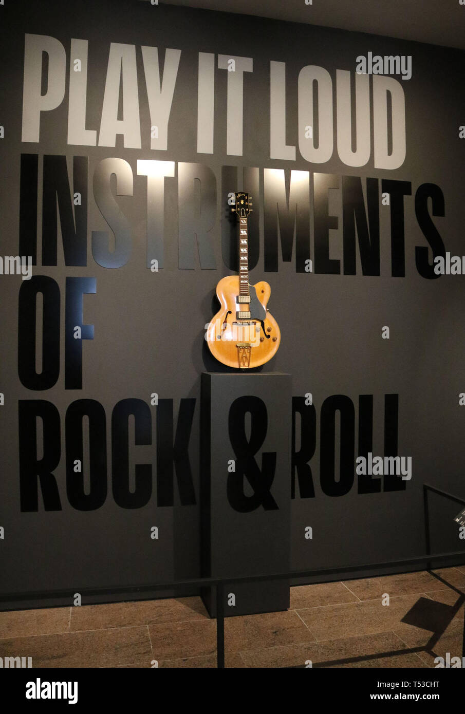 April 20, 2019 - New York City, New York, U.S. - CHUCK BERRY'S ES-350T ...