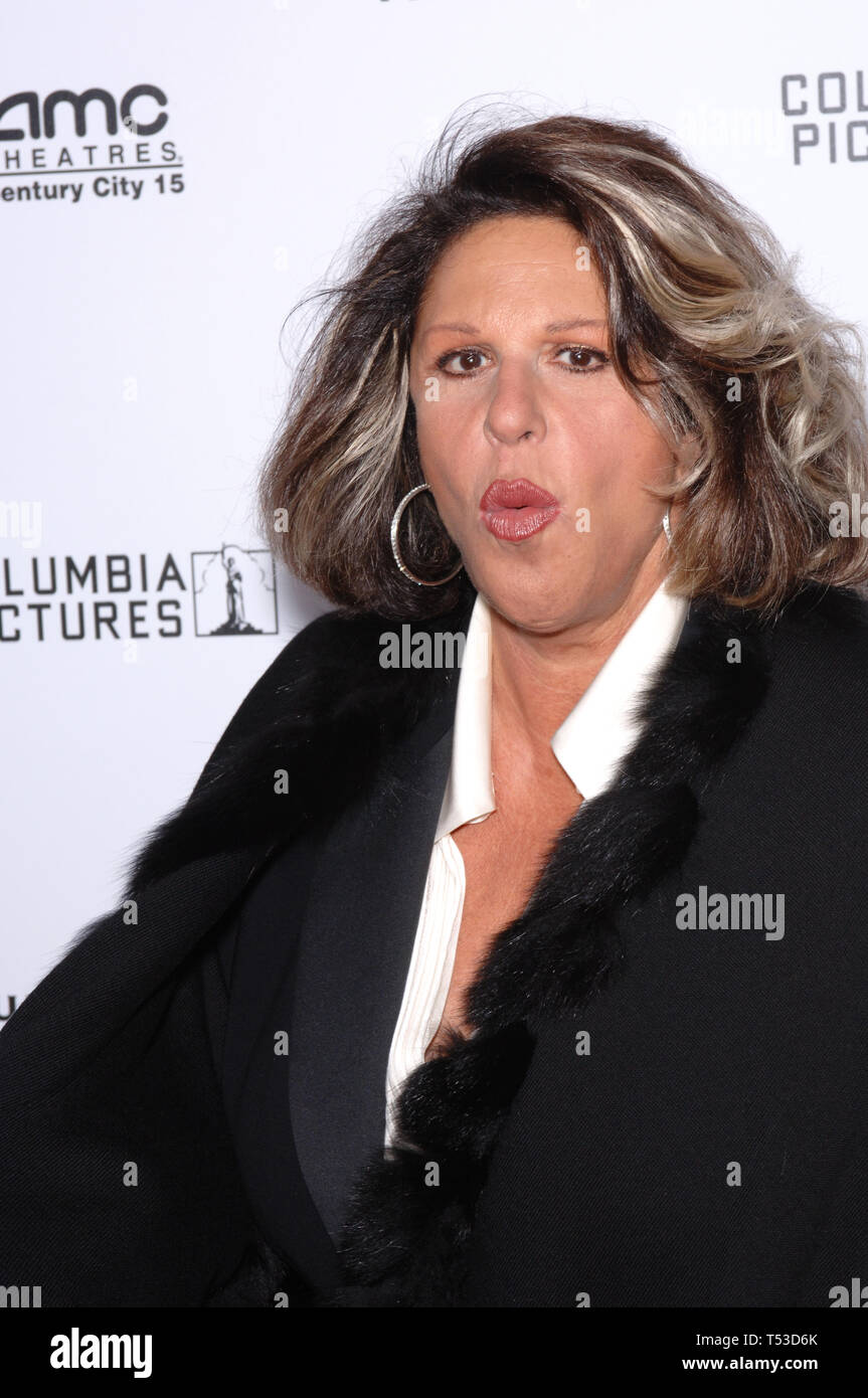 LOS ANGELES, CA. December 12, 2005: Actress LAINIE KAZAN at the world ...