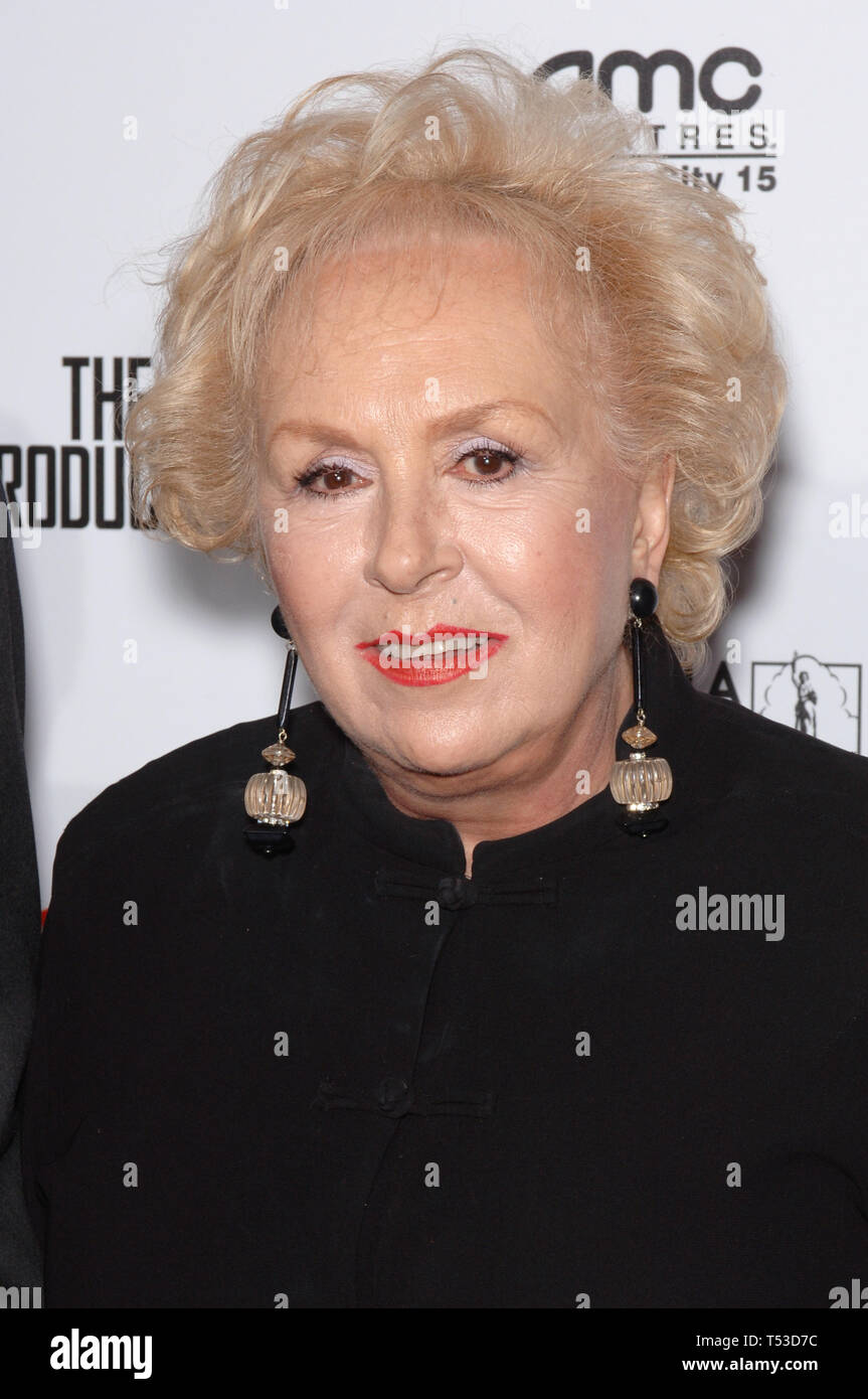 LOS ANGELES, CA. December 12, 2005: Actress DORIA ROBERTS at the world ...