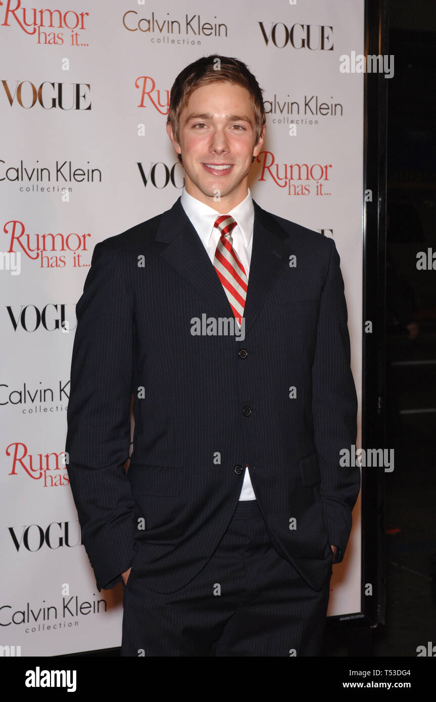 LOS ANGELES, CA. December 15, 2005: Actor STEVE SANDVOSS at the world ...