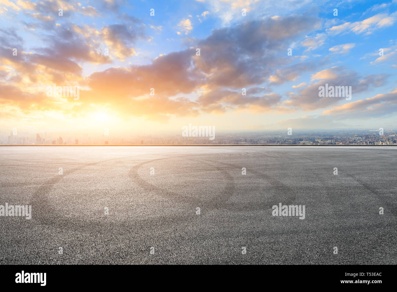 Panoramic view racing track circuit hi-res stock photography and images ...