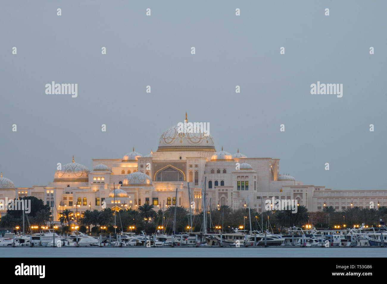 Qasr al watan abu dhabi hi-res stock photography and images - Alamy
