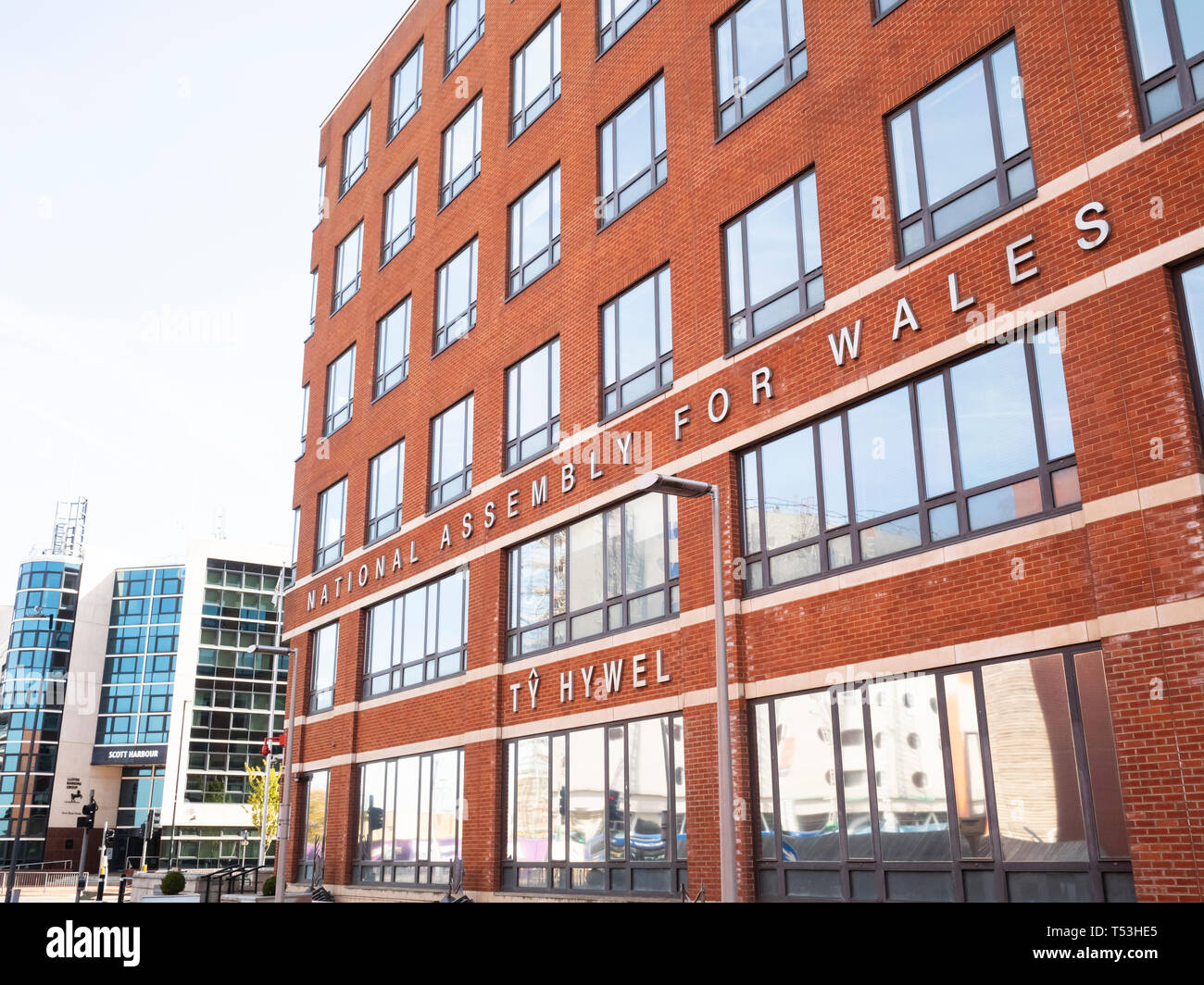Ty Hywel Building High Resolution Stock Photography and Images - Alamy