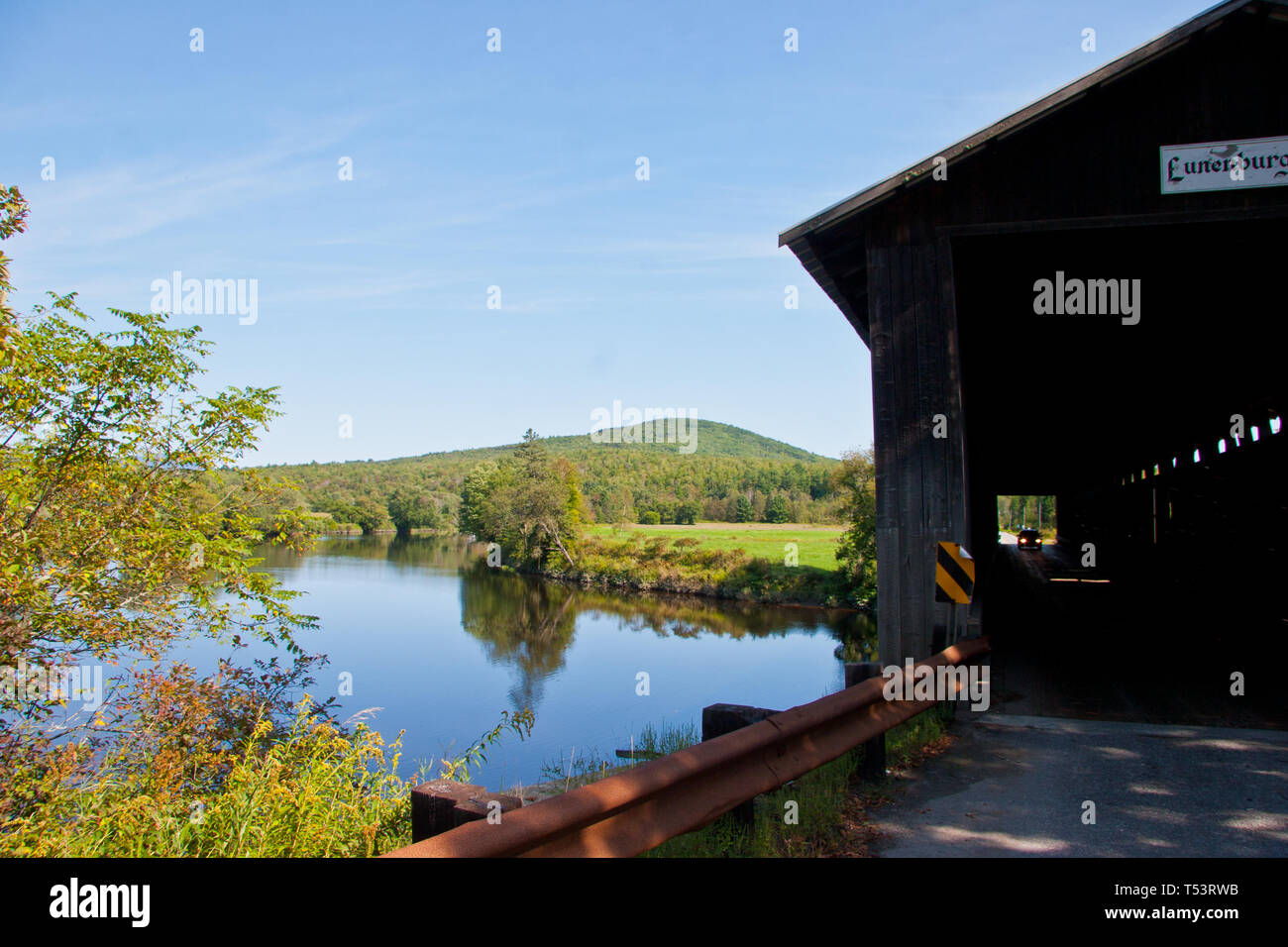 Bridge in connecticut hi-res stock photography and images - Alamy