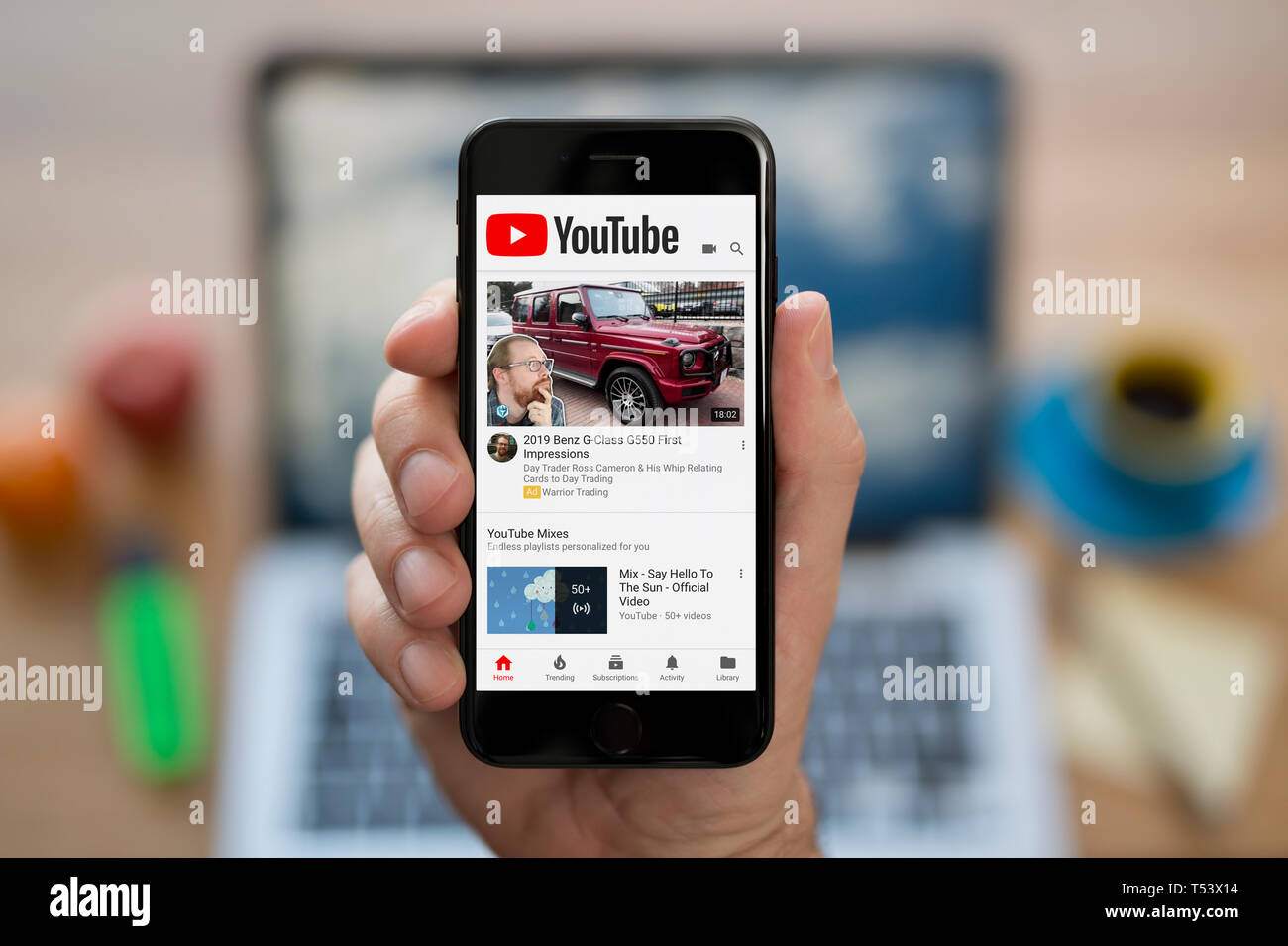Youtube logo hi-res stock photography and images - Alamy