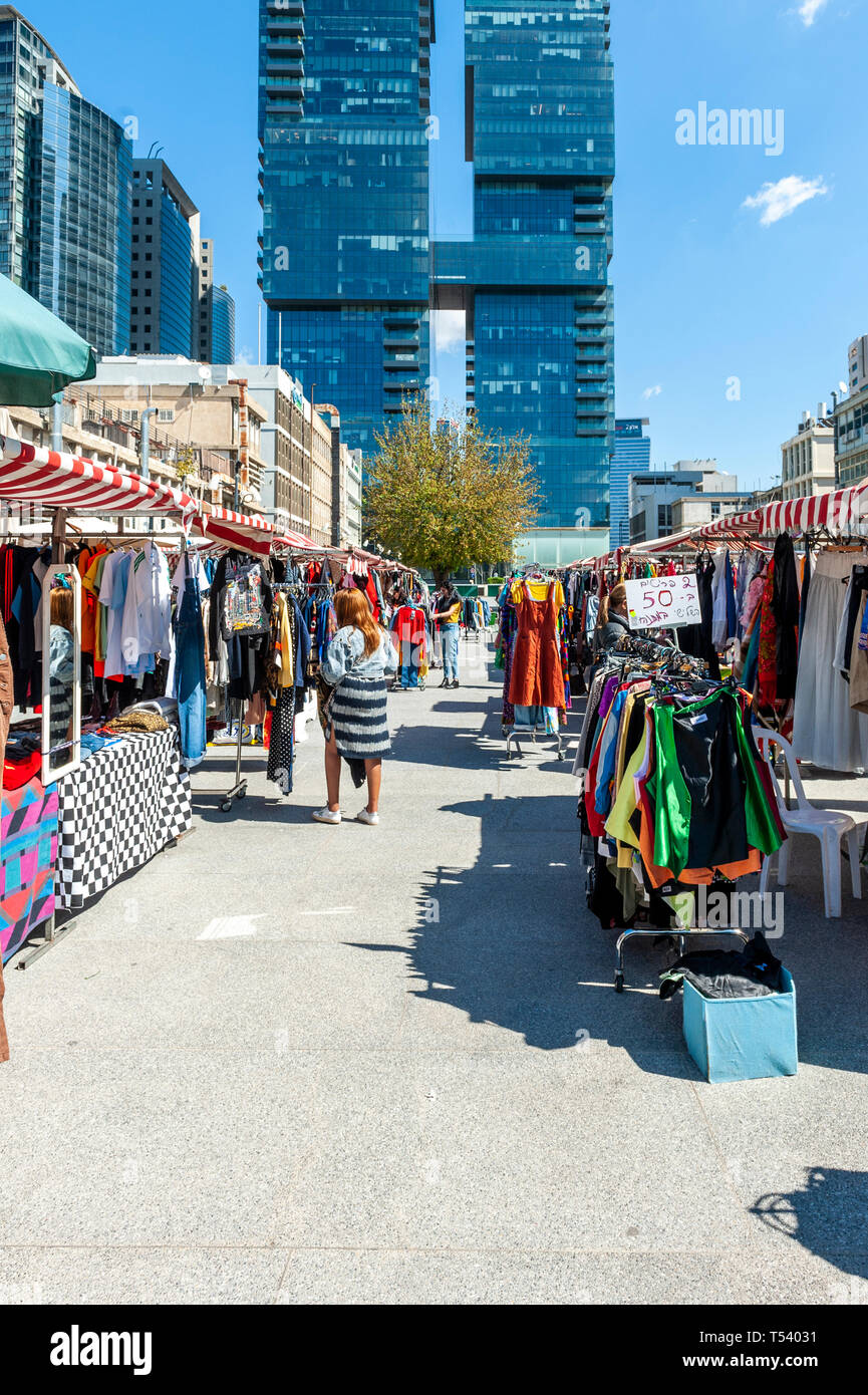 Dizengoff flea market tel aviv hi-res stock photography and images - Alamy