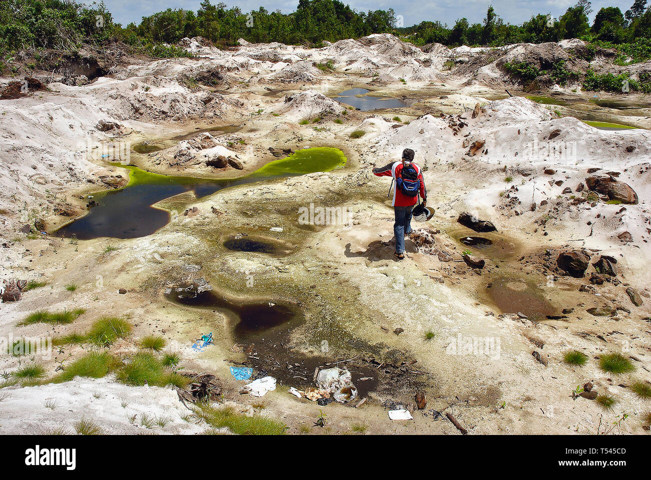 Gold mine environment damage hi-res stock photography and images - Alamy