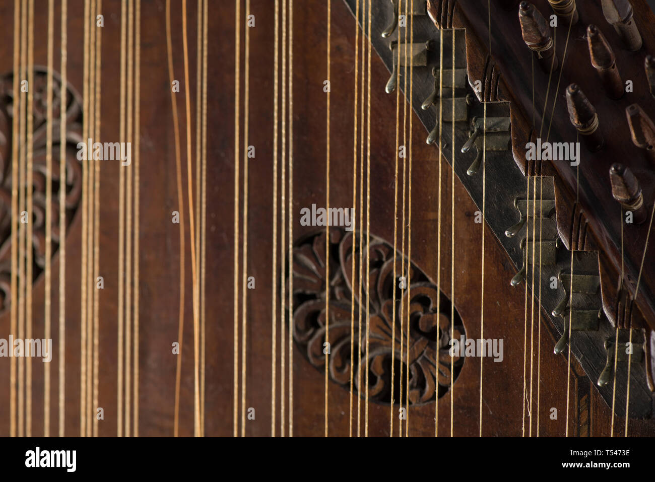 Psaltery hi-res stock photography and images - Alamy