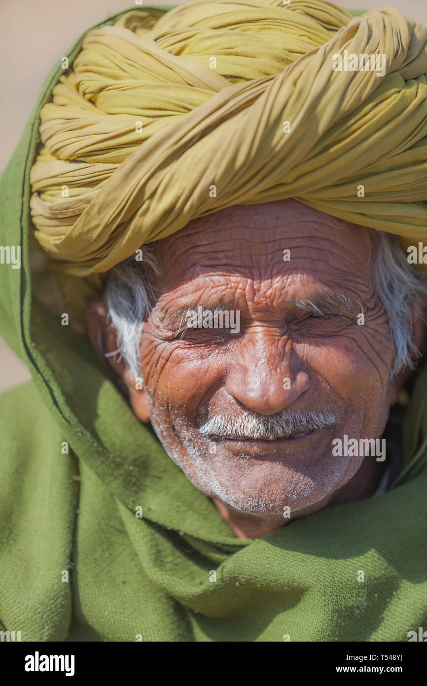 Portrait of an tradtional indian man, Gogunda, Rajasthan, India Stock ...
