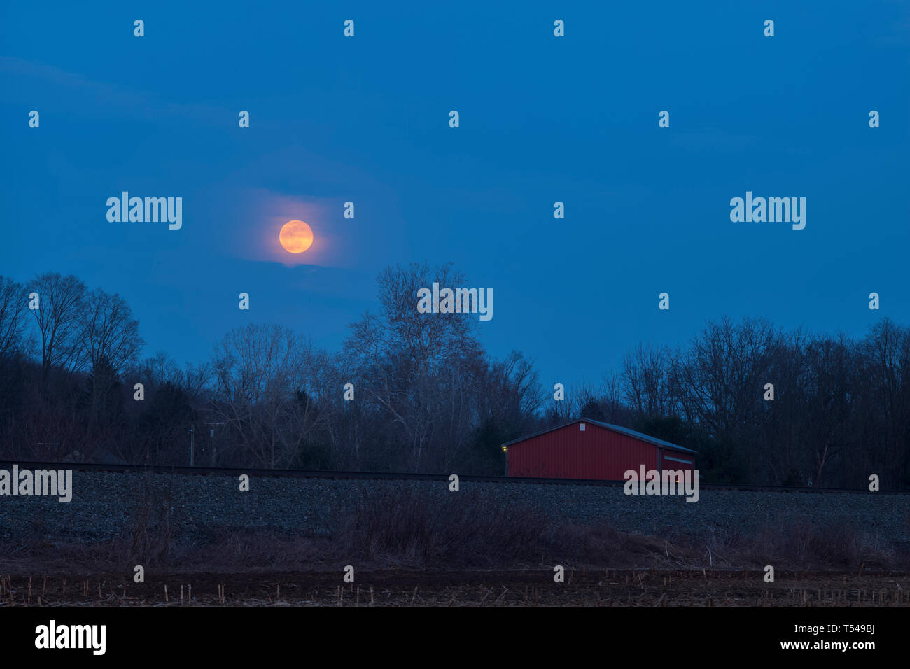 The Full Worm Moon, March 21, 2019, seen from Owego, New York, USA ...