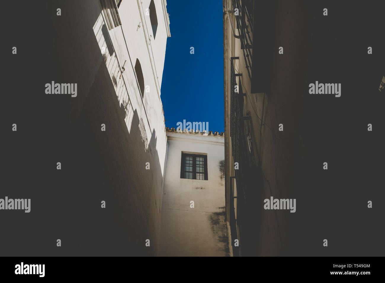 Tight spaces hi-res stock photography and images - Alamy