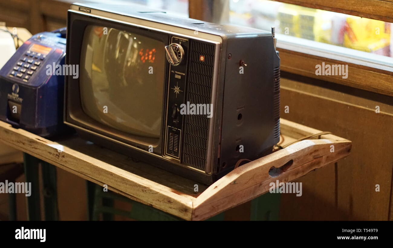Vintage electronics hi-res stock photography and images - Alamy