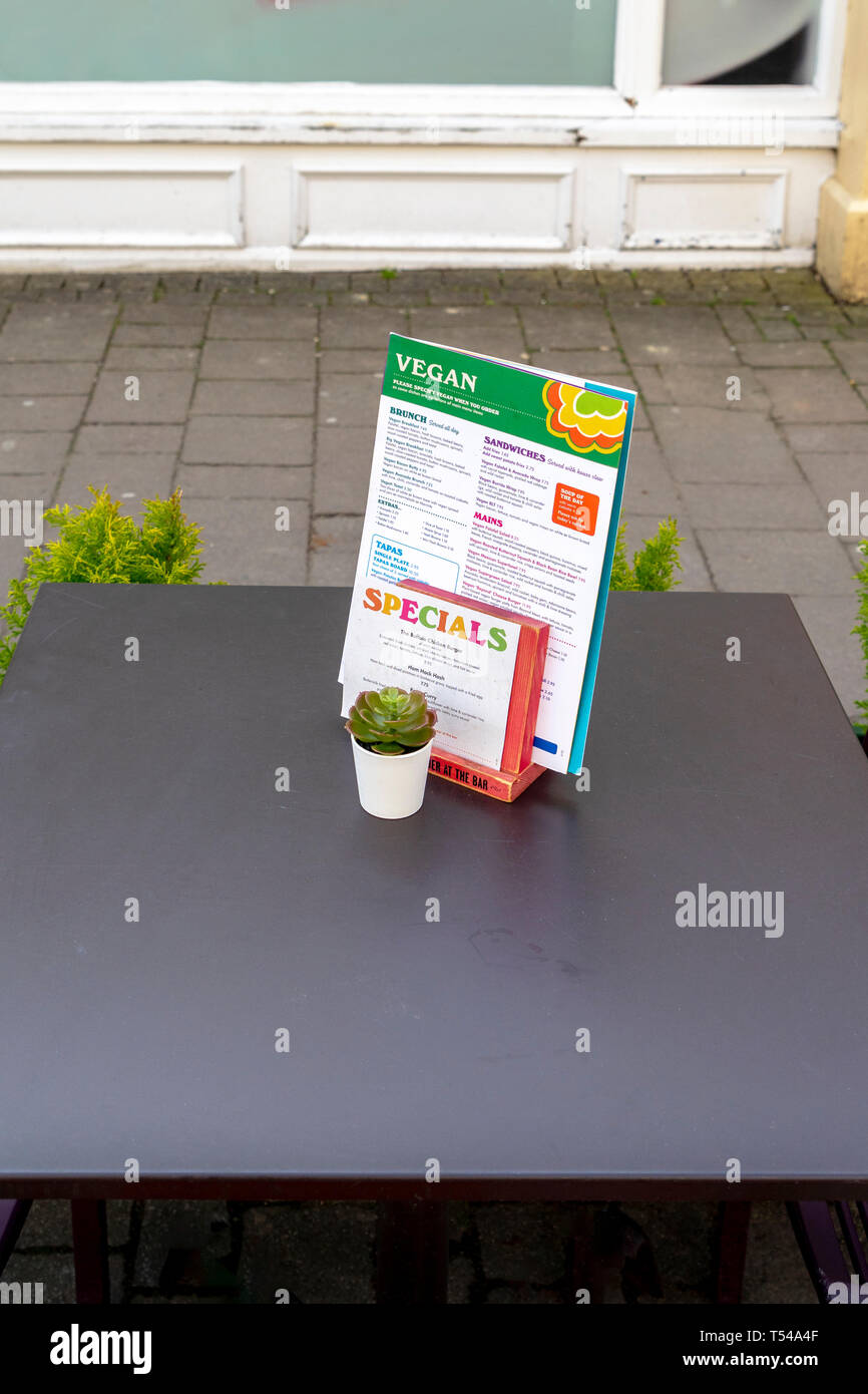 Vegan menu restaurant hi-res stock photography and images - Alamy