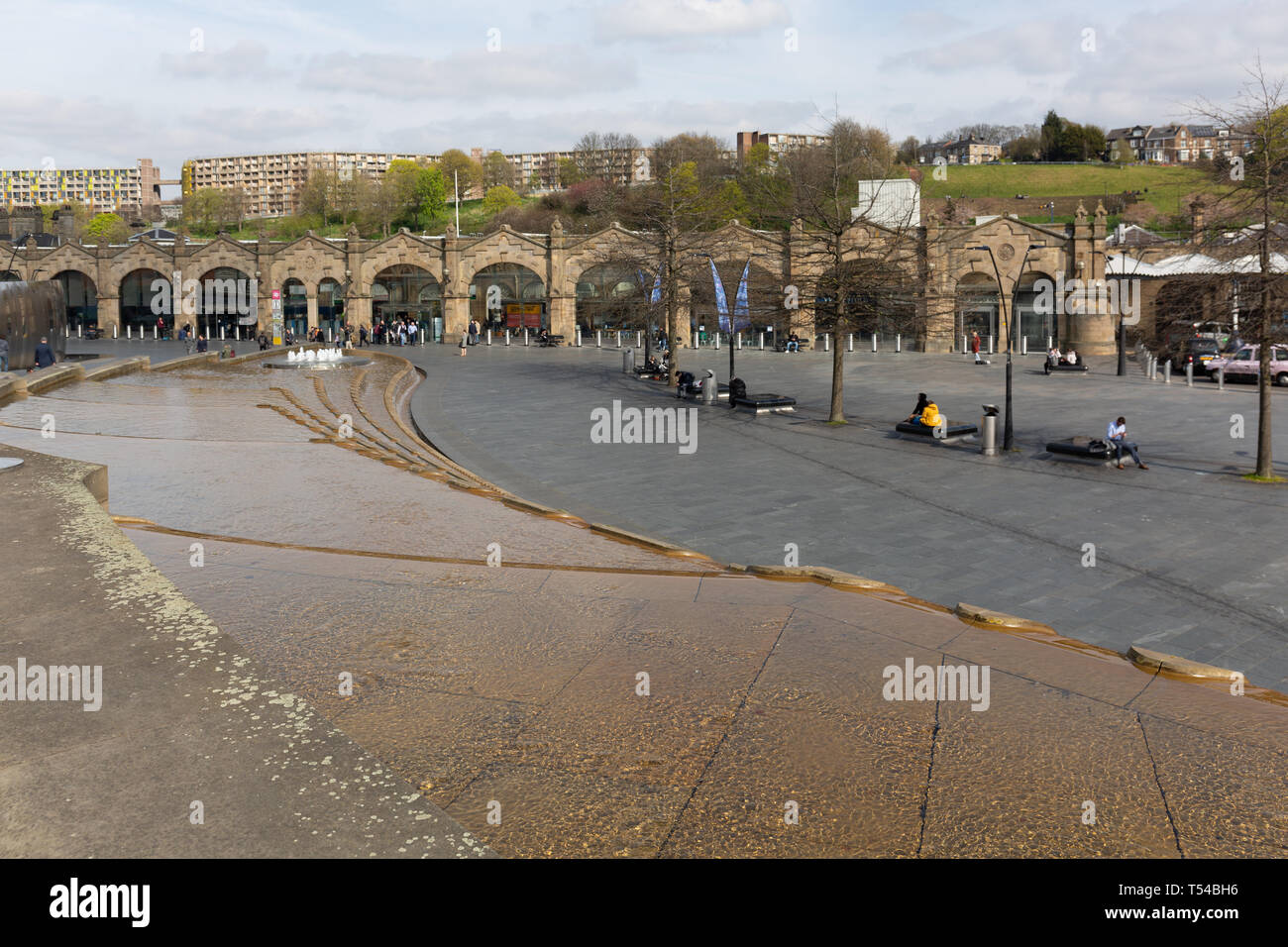 Sheffield Railway Station Stock Photo - Alamy