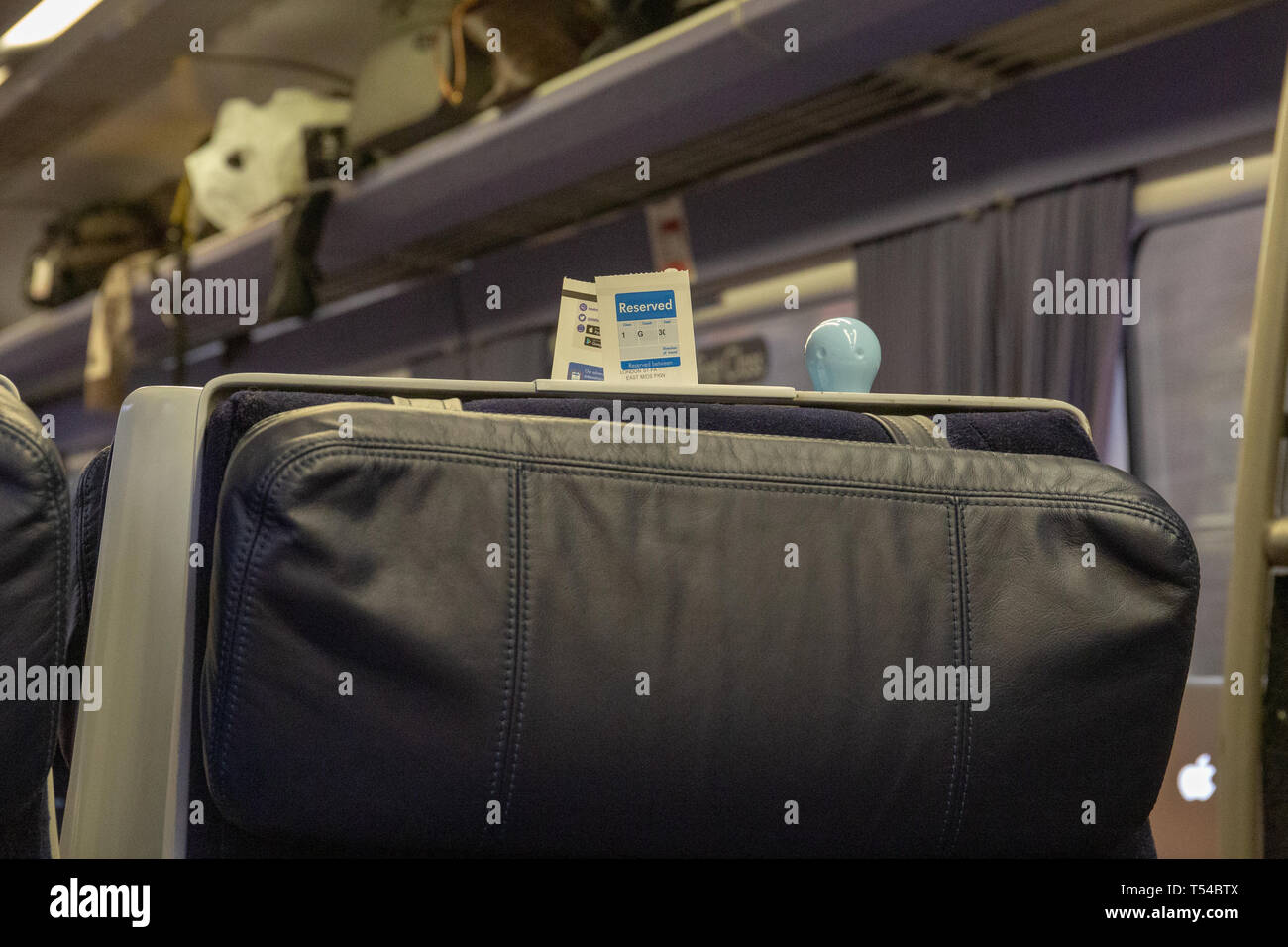 First class coach hi-res stock photography and images - Alamy