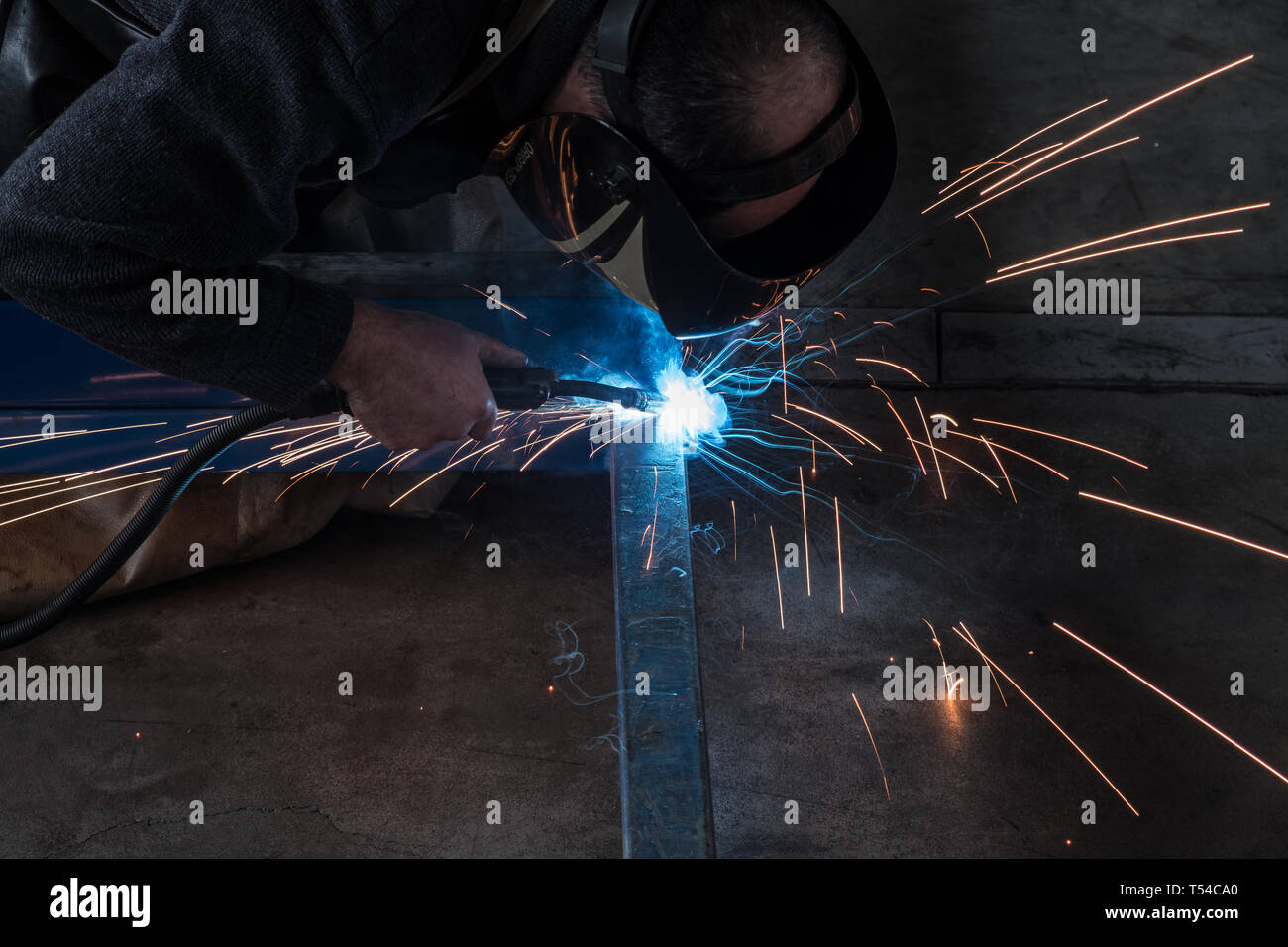 Fabrication steel frame hi-res stock photography and images - Alamy