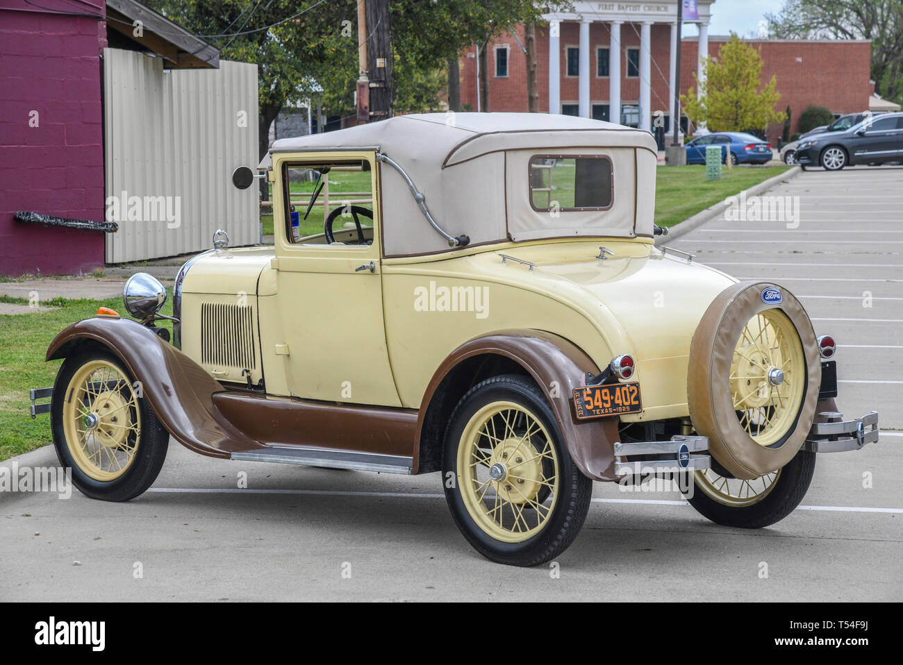 April 20, 2019: 1929 Ford Model A Sport Coupe 1929 Ford Model A Sport ...