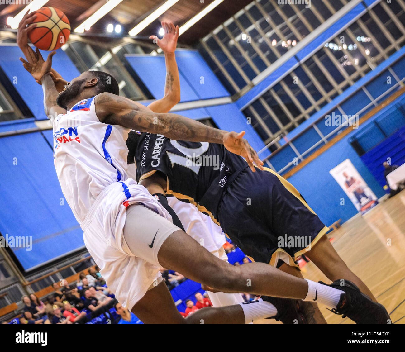 Basketballer hi-res stock photography and images - Alamy