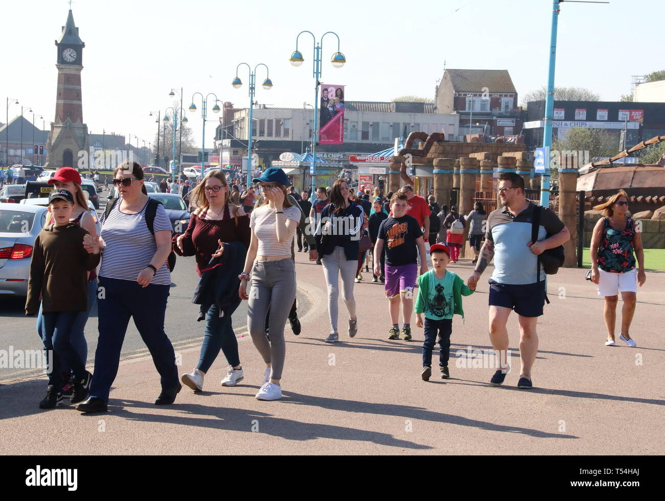 People in skegness hi-res stock photography and images - Alamy