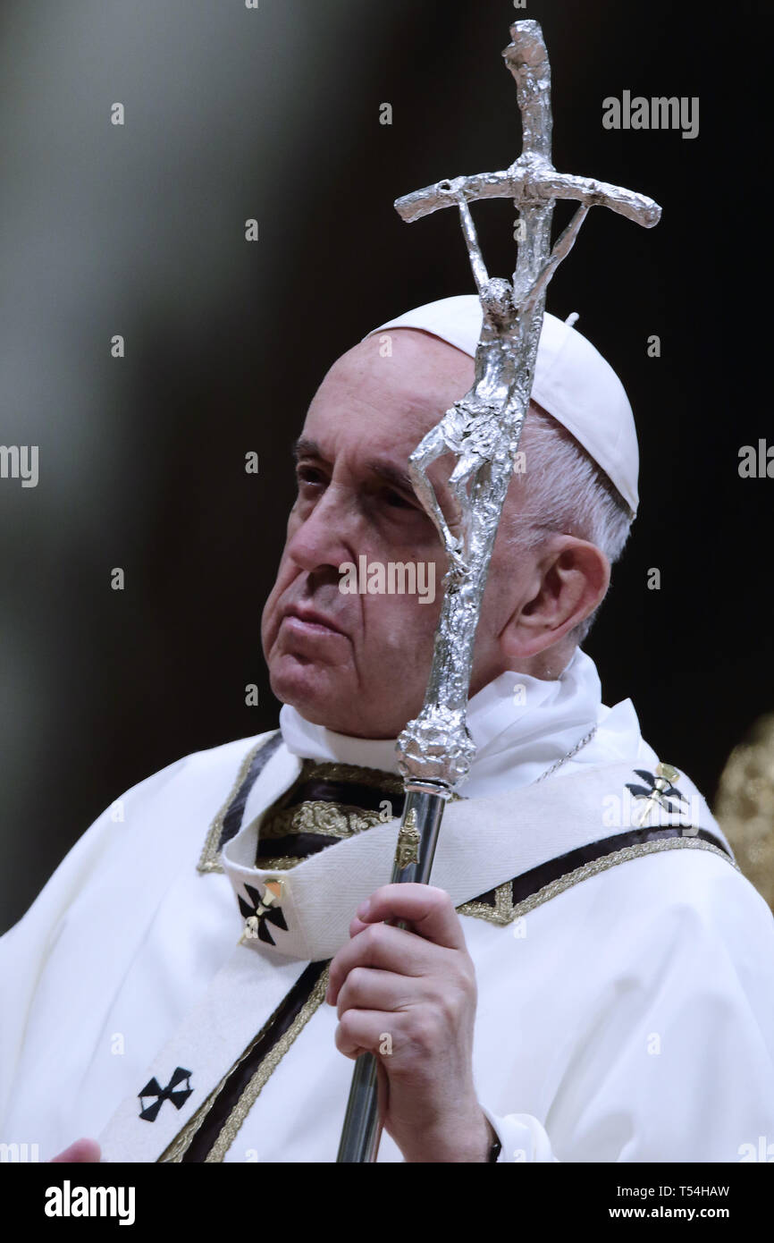 Holy See, Vatican. 20th Apr, 2019. POPE FRANCIS celebrates Easter Eve ...