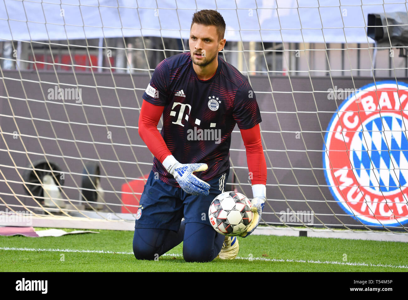 Premier football cut out 19 20 hi-res stock photography and images - Alamy