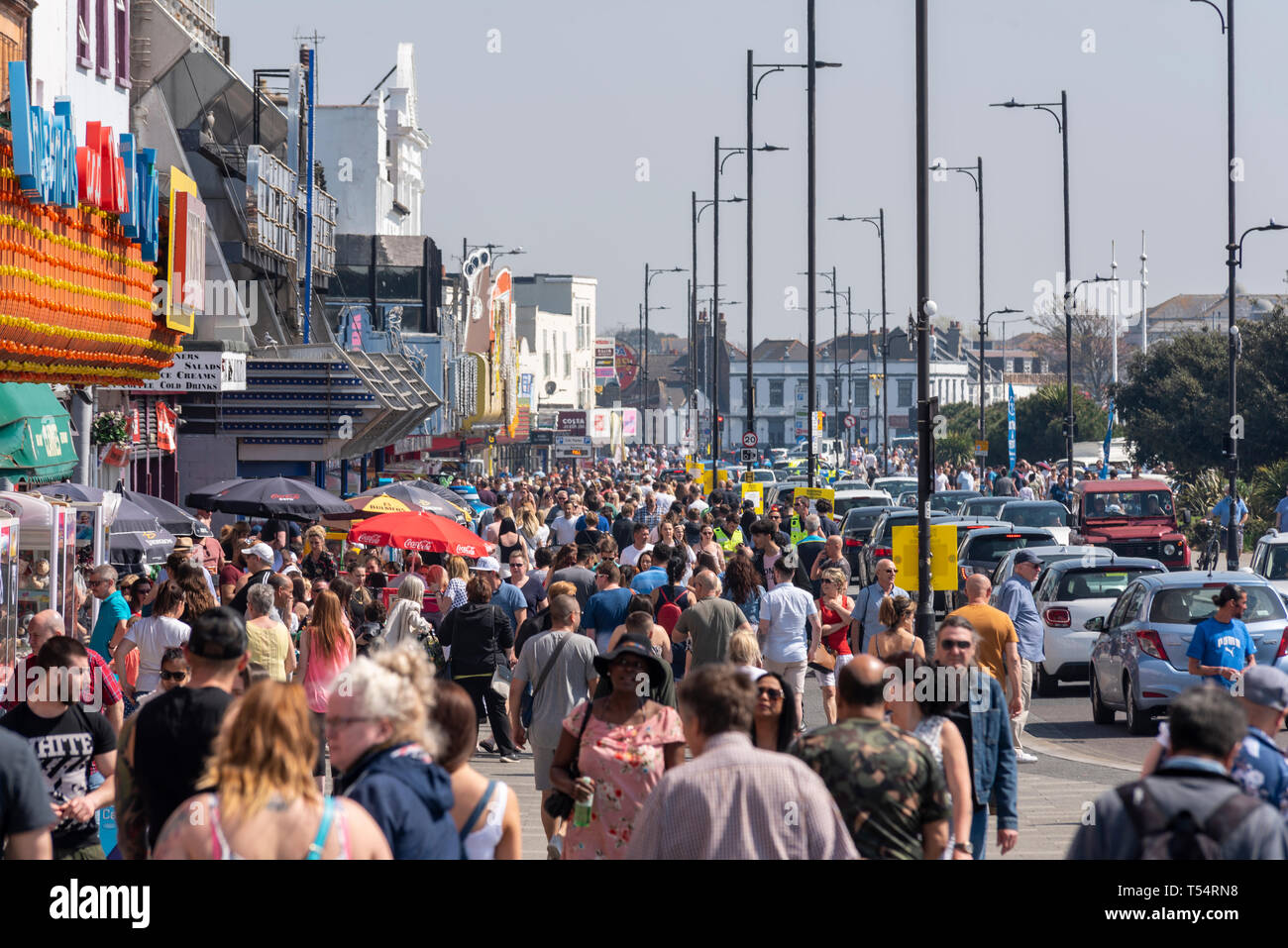 Amusement arcades on southend seafront hi-res stock photography and ...