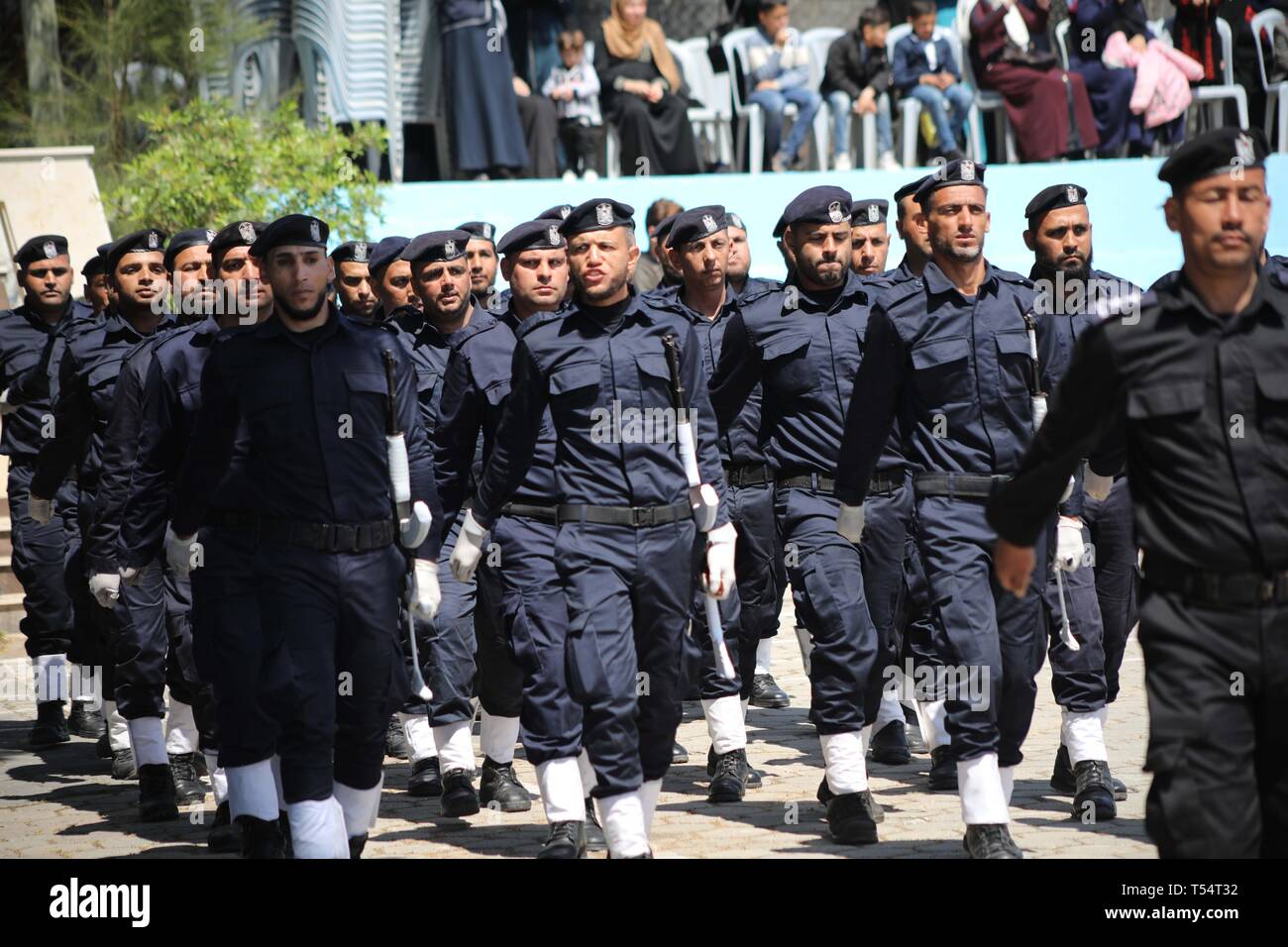Gaza City, The Gaza Strip, Palestine. 19th Apr, 2019. Police men belong ...