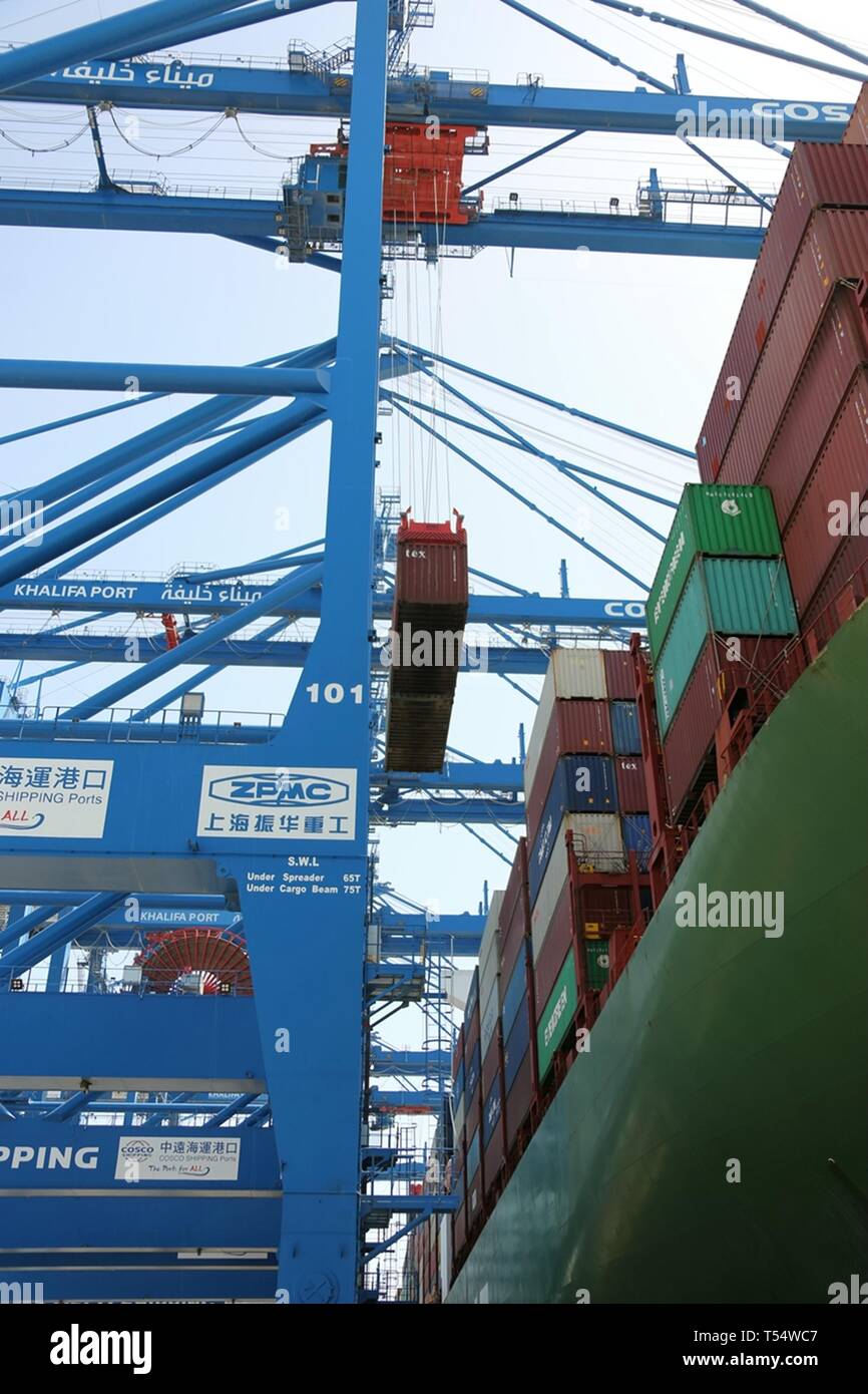 Cosco shipping ports limited hi-res stock photography and images - Alamy