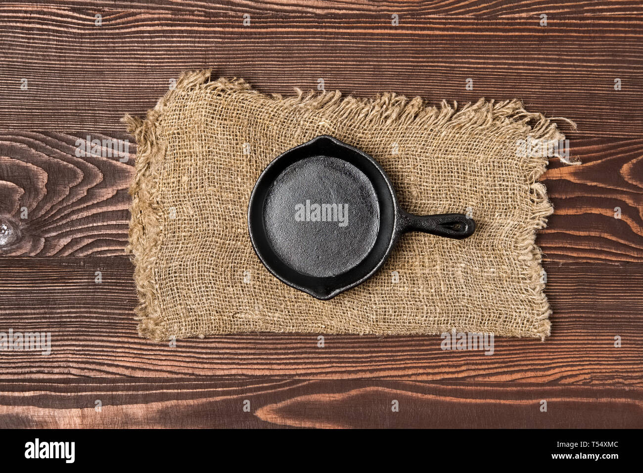 Mini frying pan hi-res stock photography and images - Alamy