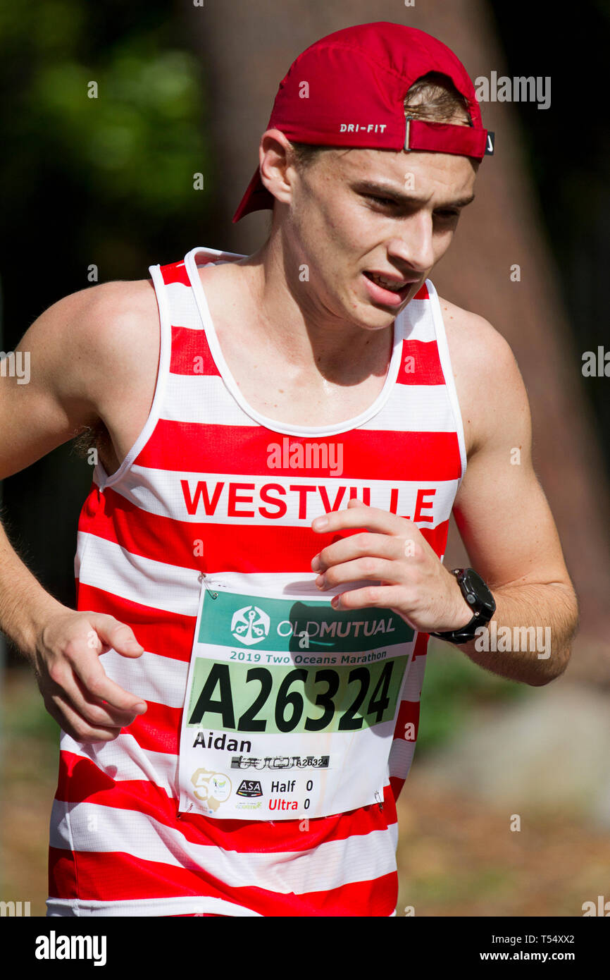 Running the Old Mutual Two Oceans Marathon Stock Photo - Alamy