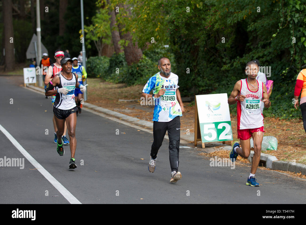 Running the Old Mutual Two Oceans Marathon Stock Photo - Alamy