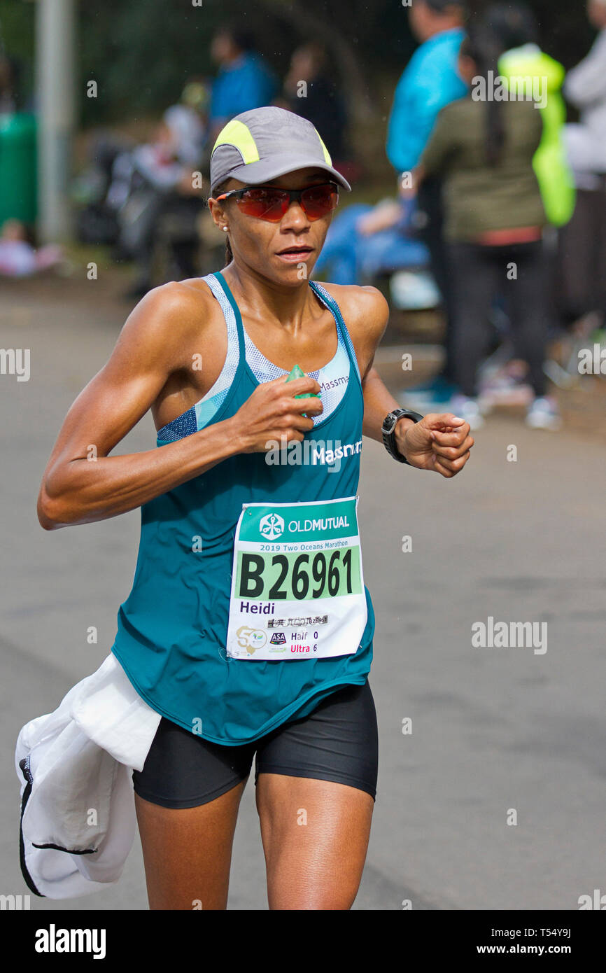 Running the Old Mutual Two Oceans Marathon Stock Photo - Alamy
