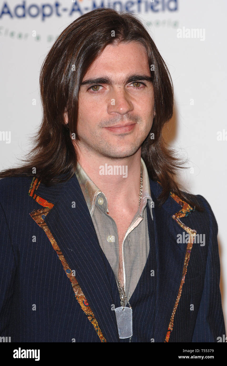 LOS ANGELES, CA. November 15, 2005: Latin singer JUANES at the fifth ...