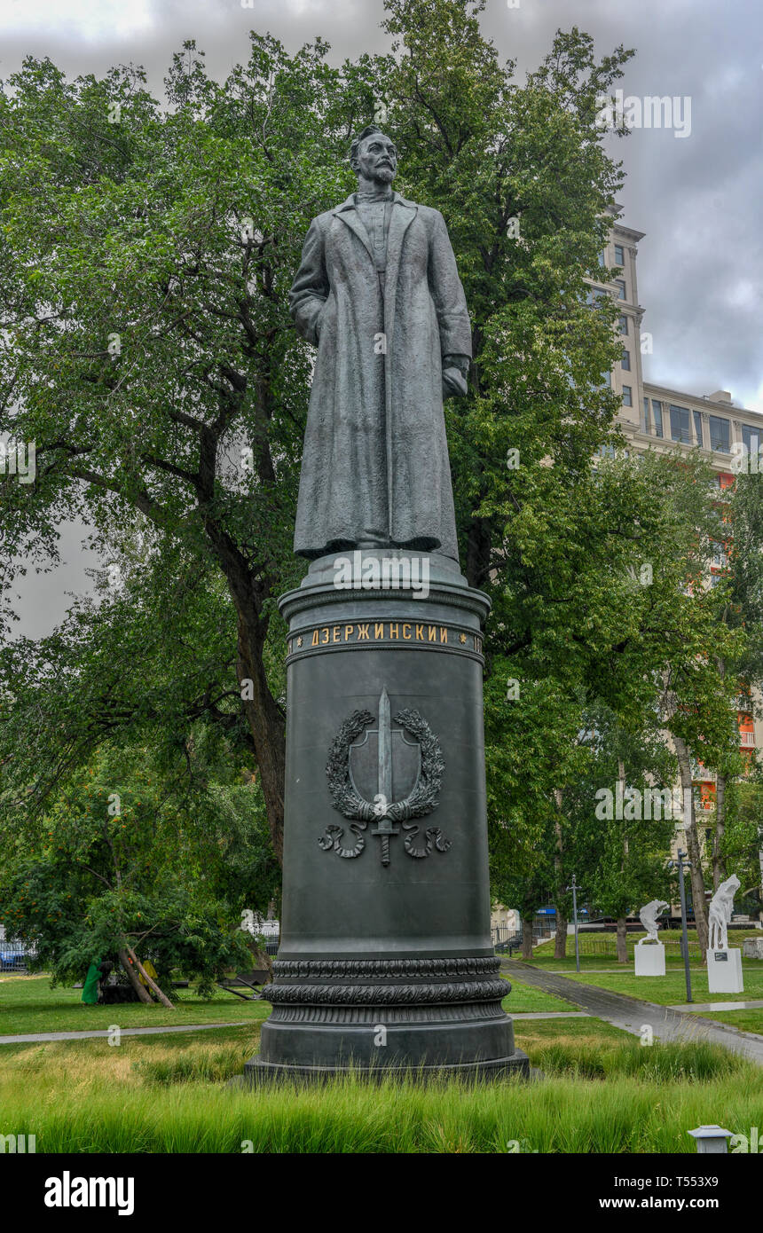 Felix dzerzhinsky statue fallen hi-res stock photography and images - Alamy