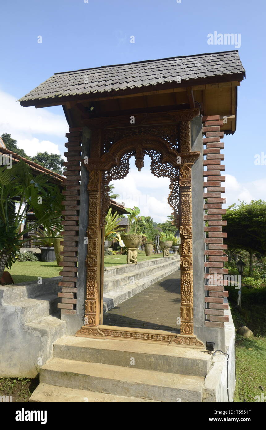 Culture and wood hi-res stock photography and images - Alamy